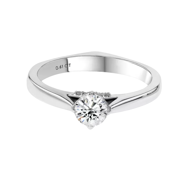 Damas Engagement Round Diamond 0.70 Carat